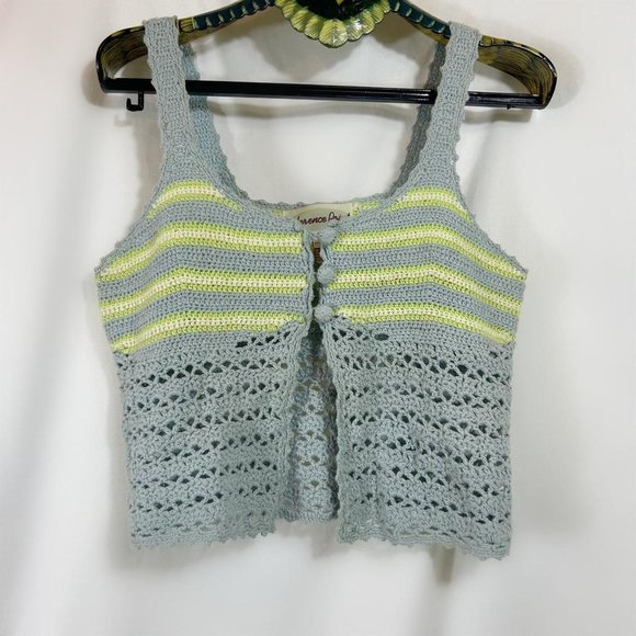 REFERENCE | Tops | Reference Crocheted Crop Top | Poshmark